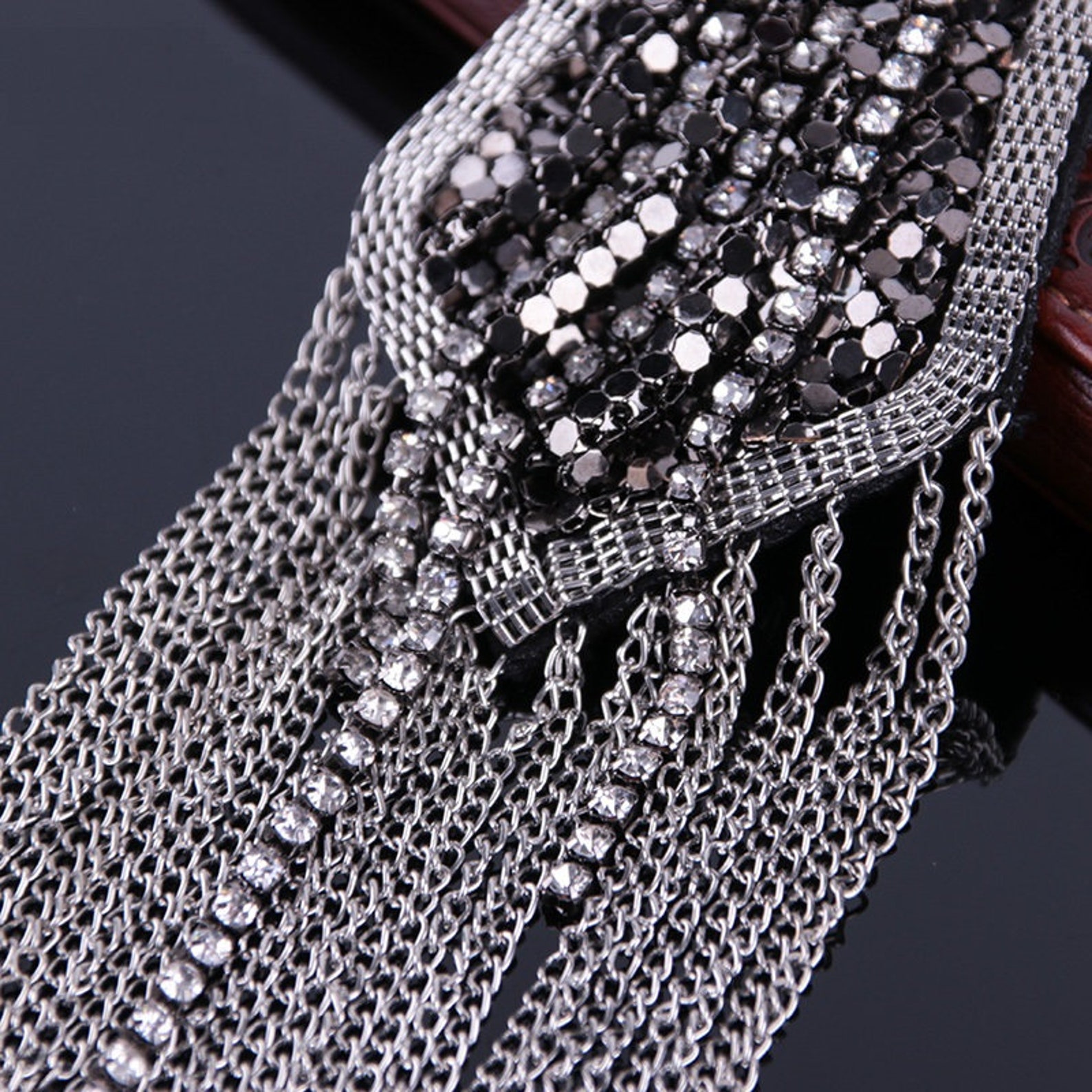 A Pair of Diamond Tassels Epaulet,handmade Shoulder Pad,beading Studs ...