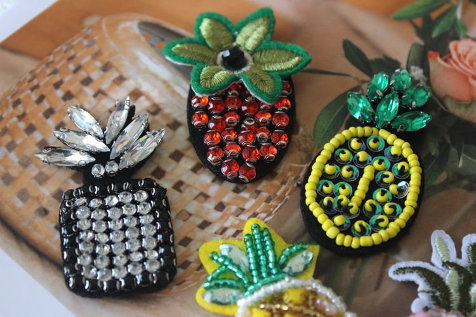 Pineapple Embroidery Rhinestone Applique Patch,beaded Pineapple Diamond ...