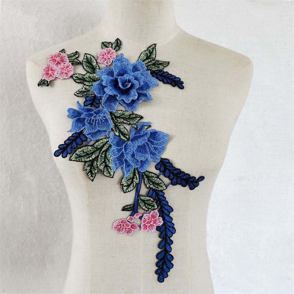 Delicate Embroidered 3D Flowers Applique PatchVintage Floral | Etsy