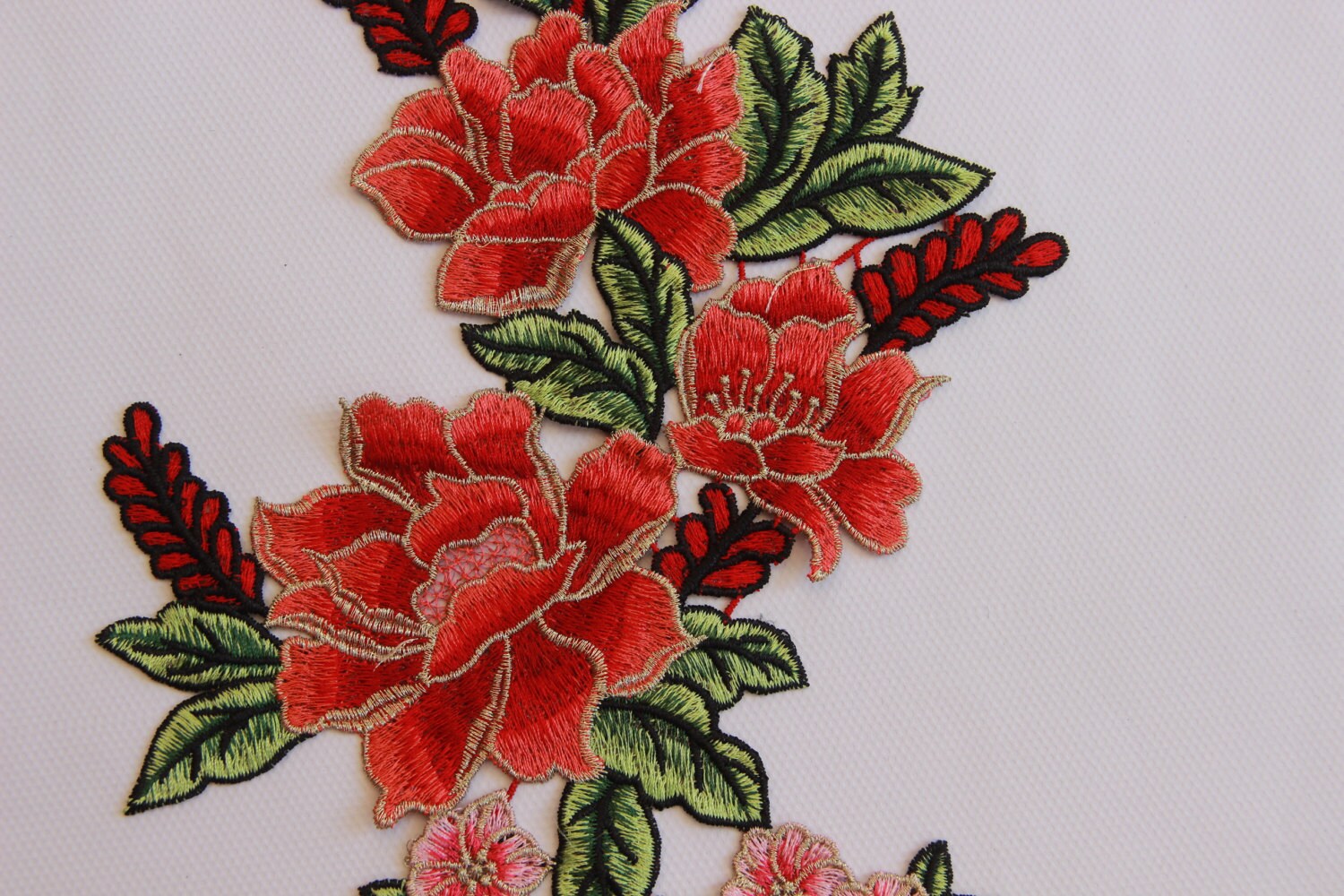 Delicate Embroidered Red Floral Applique Patchvintage Floral | Etsy
