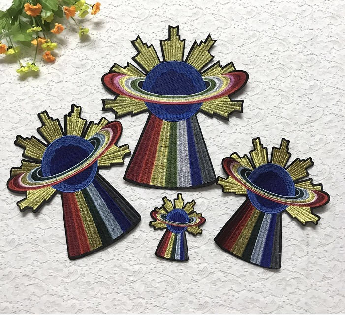 Delicate Planet Embroidered Applique Patchembroidery Earth | Etsy