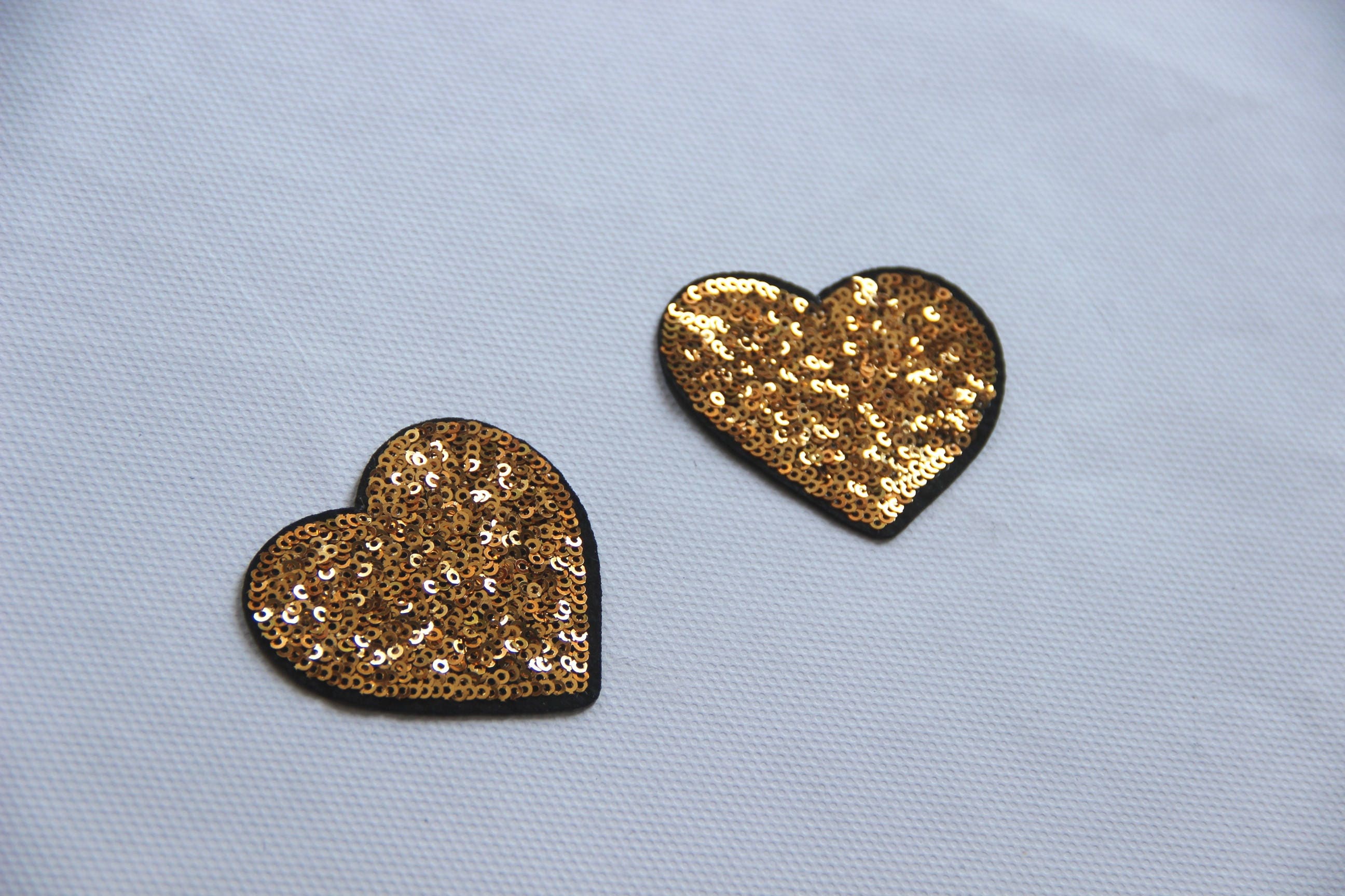 A Pair of Gold or Red Heart Sequined Applique Patch,sequins Hearts ...