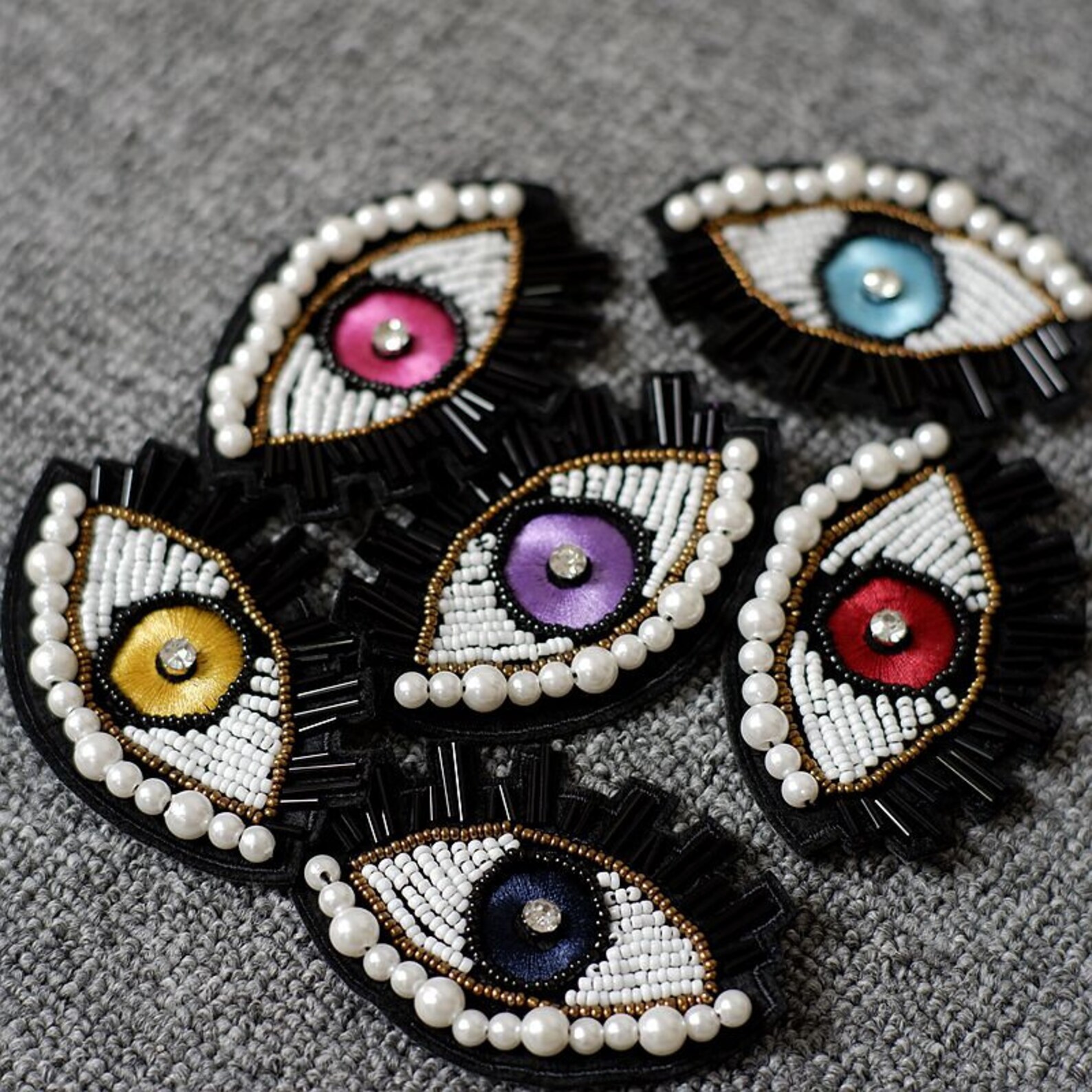 A Pair of Eye Embroidery Beaded Sequined Applique Patch,diamond Eyes ...