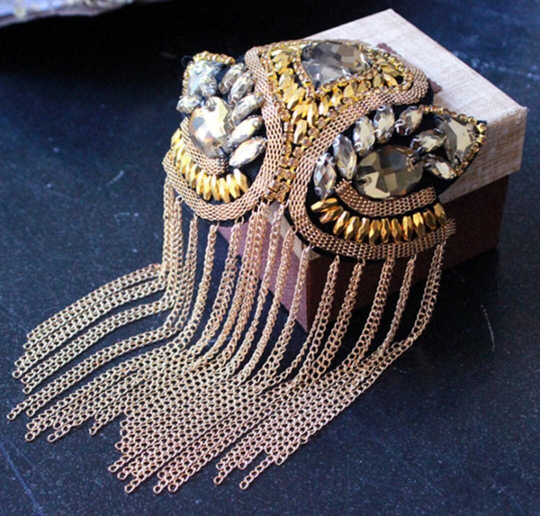 A Pair of Gold Tassels Epaulet,handmade Shoulder Pad,studs Diamond ...