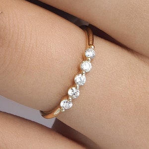 5 Floating Diamond Ring . Natural Diamond Band 2mm . Bubble Diamond ...