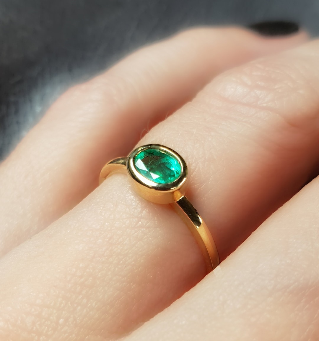 Oval Emerald Ring . Bezel Set Natural Zambian Emerald . Rich Green ...