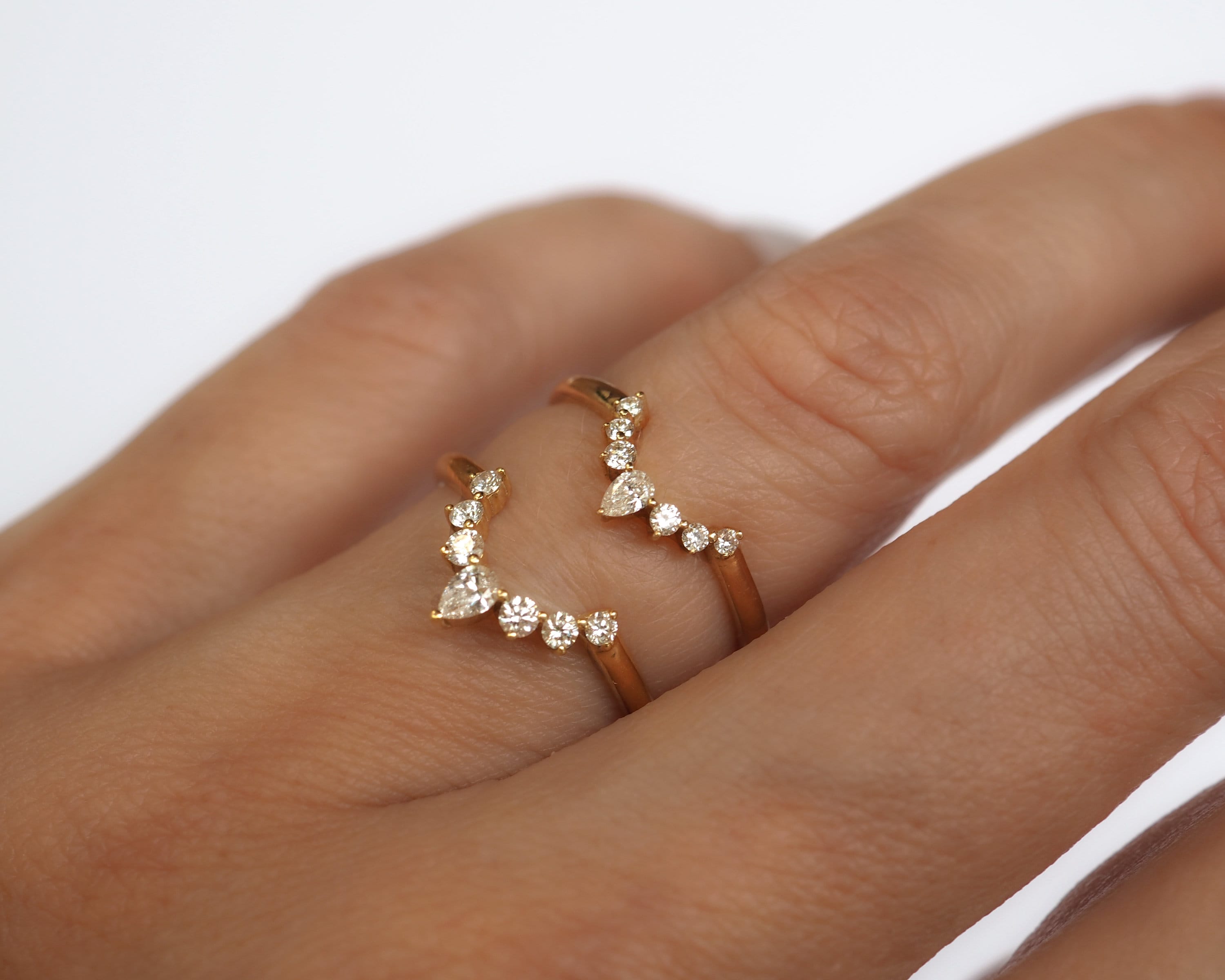 Diamond Nesting Ring . Larger Diamonds Size . Curved Wedding - Etsy