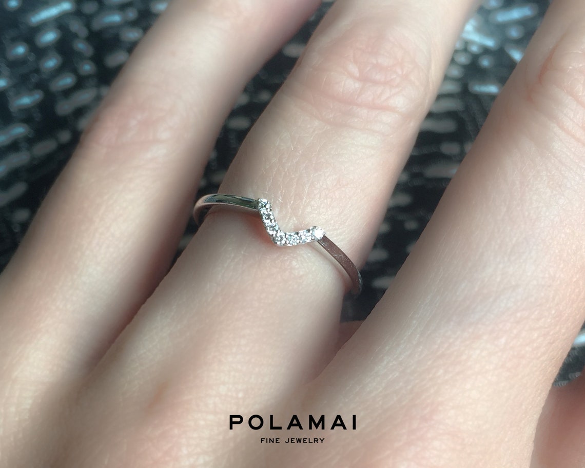 Diamond Nesting Ring . V Shape Chevron Wedding Band. 14k 18k - Etsy