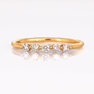 5 Floating Diamond Ring . Natural Diamond Band 2mm . Bubble Diamond ...
