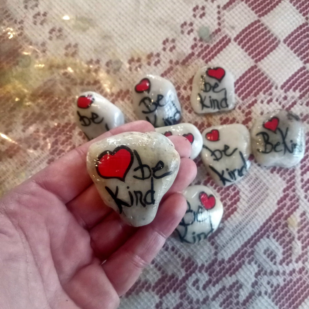 Be Kind Motivational Quote on Stone, White Hand Painted Beach Rock ...