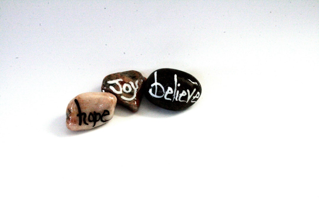 Pocket Pebbles With Positive Mantras, Motivational Gift Rubbing Stones ...