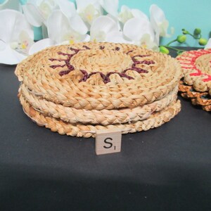 Rattan Rafia Trivets Set of 3 Square Trivets,, VINTAGE 4 Round Flower ...