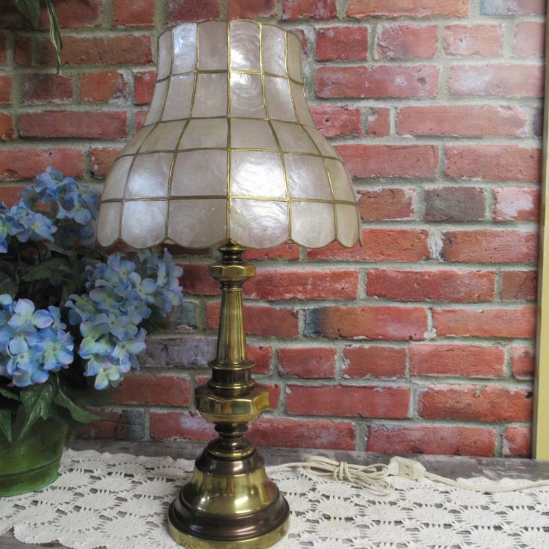 Pearl Lamp - Etsy
