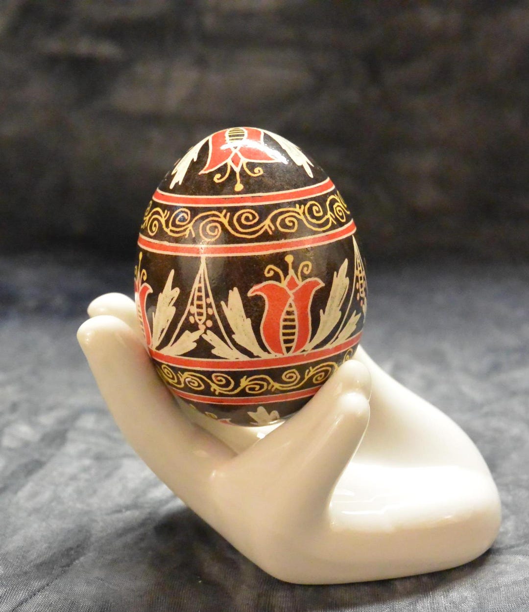 Hand Painted Ukrainian Pysanky Quail Egg With Ceramic Stand Cathy ...