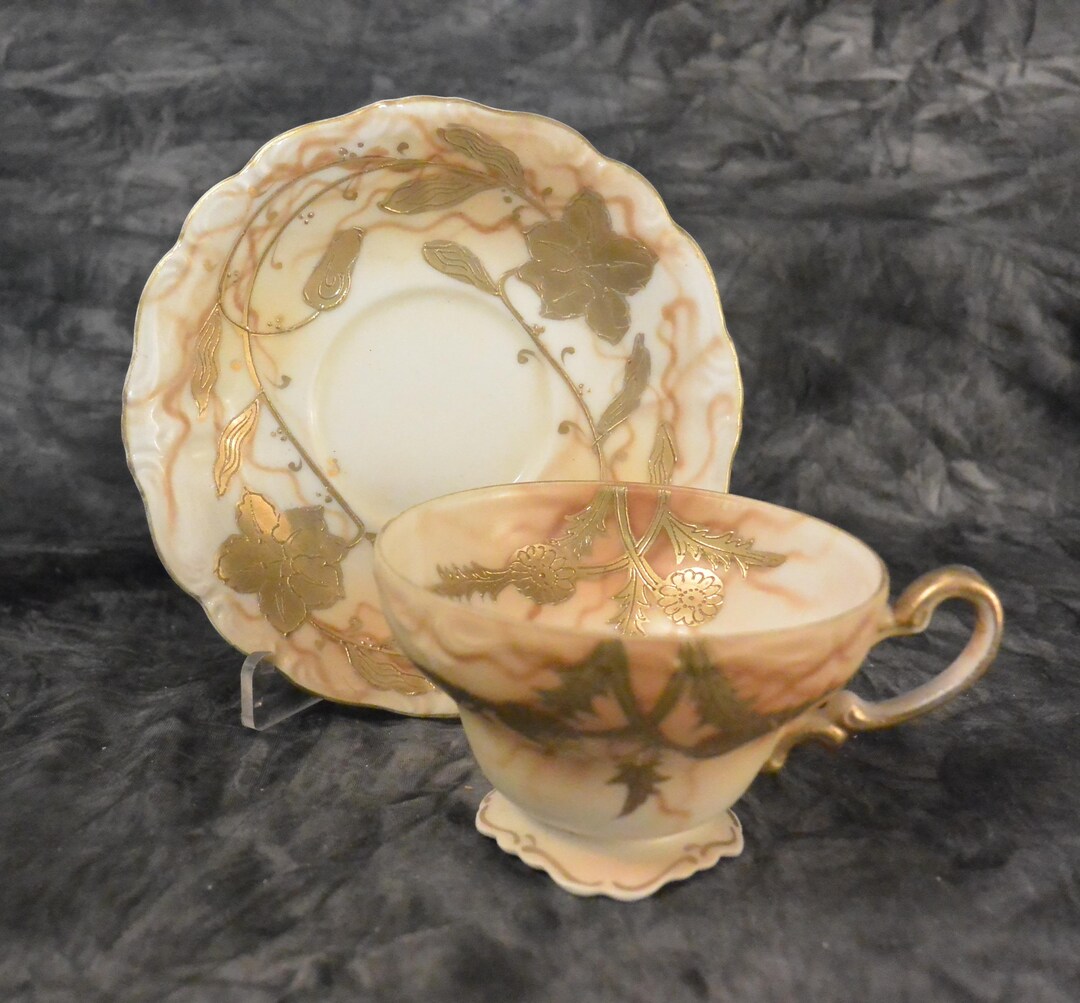 Vintage Tashiro Shoten Hand Painted Gold Leaf Teacup and Saucer ...