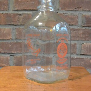 One Gallon Glass Milk Jug, Pomeroy Dairy, East Hampton, Mass Thatcher ...