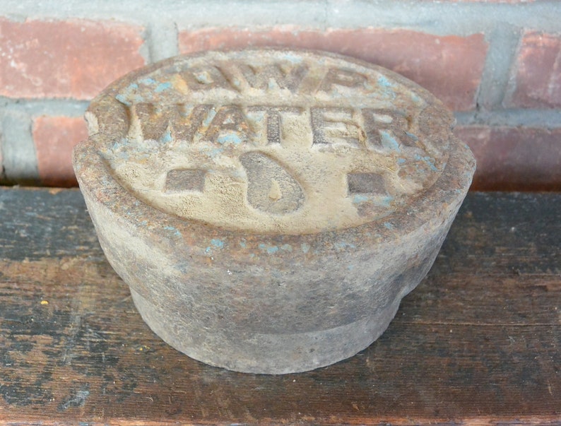 Vintage Cast Iron Water Line Valve Cover Access Cap; QWP; Made in India ...