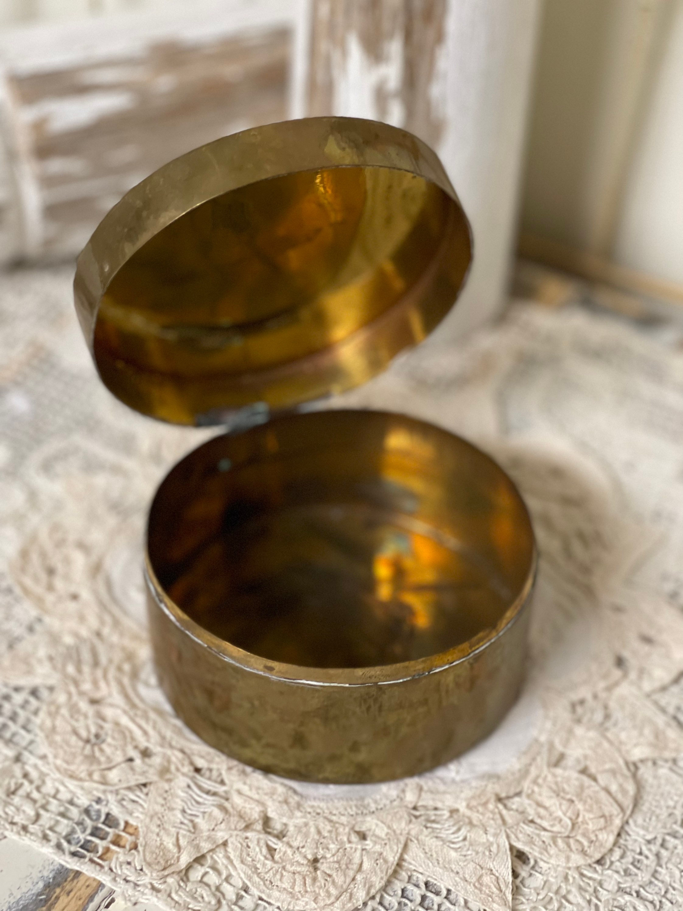 Vintage Brass Trinket Box/ Sea Shell/ Round/ Jewelry Box/ Vanity/ Beach ...