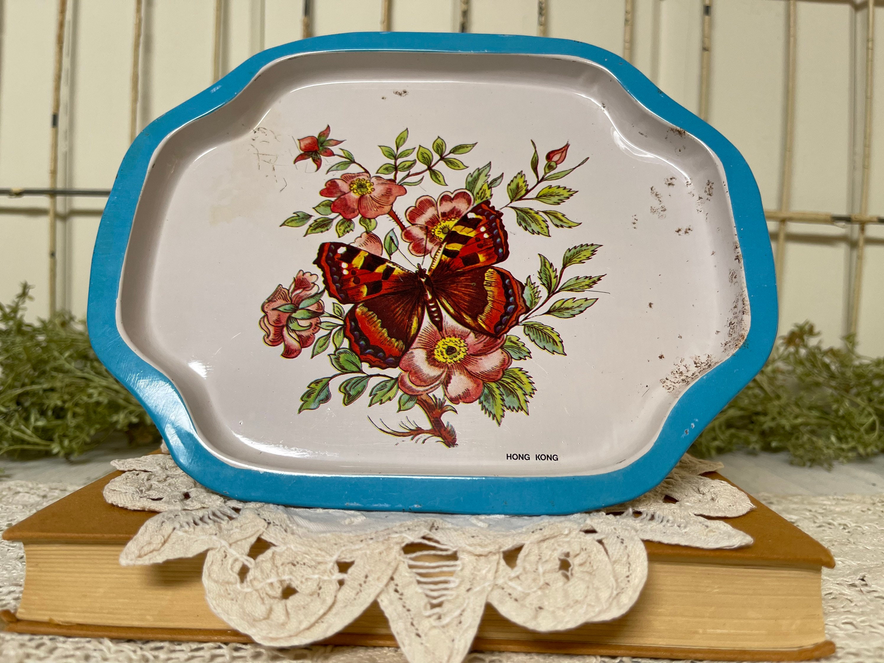 Beautiful Vintage Tin Tray With Butterfly and Flowers/ Made in - Etsy