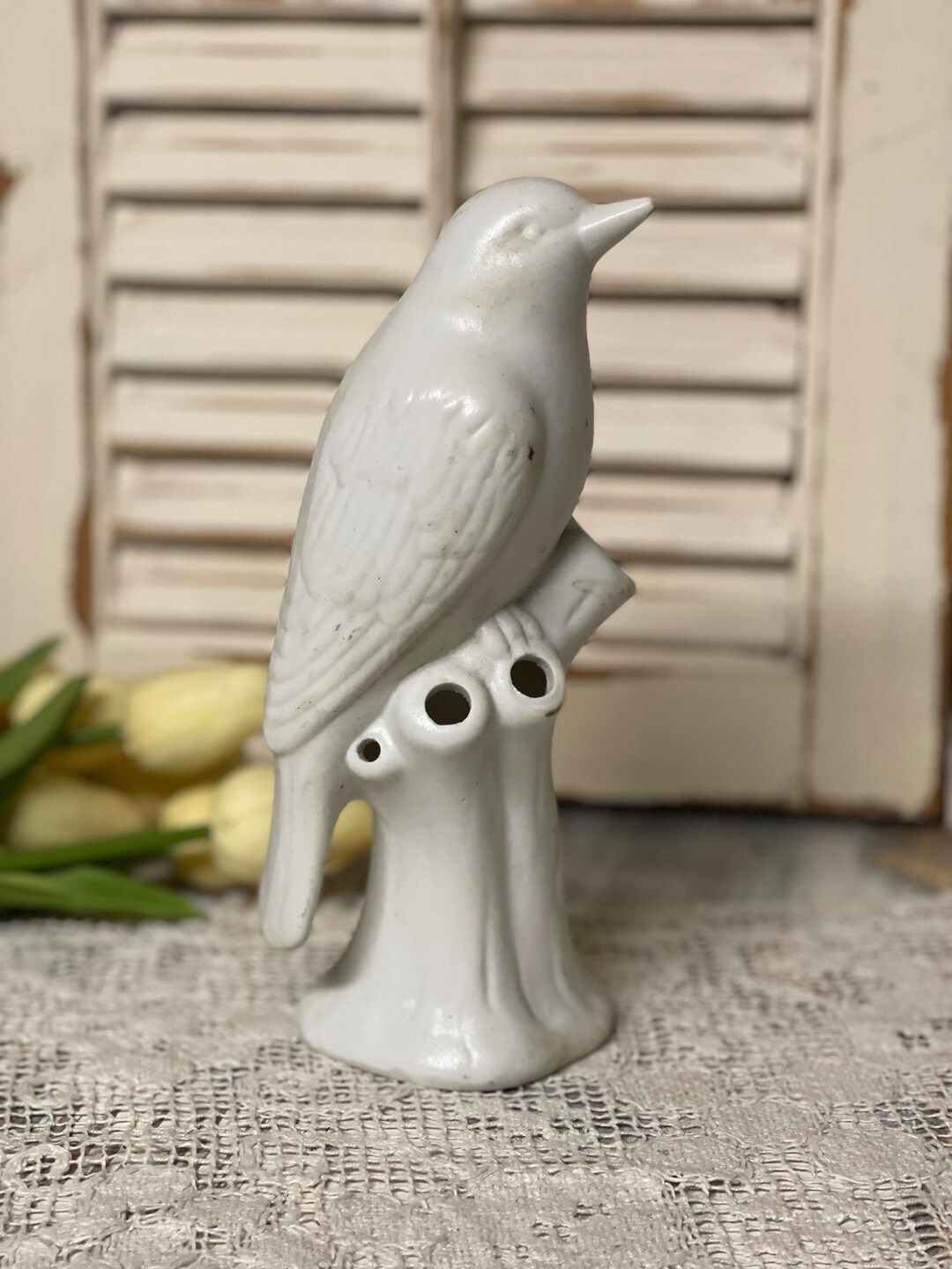 White Porcelain Bird / Bud Vase/ Flower Frog/ Vintage/ Spring/ Cottage ...