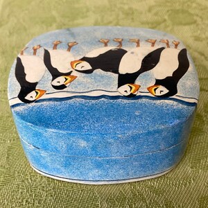 Vintage Penguin Trinket Box ~ Lacquered Hand Painted Trinket Box With ...
