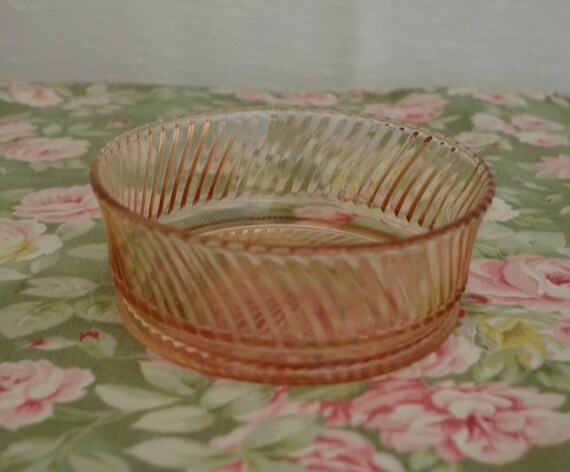 Vintage Pink Glass Pink Depression Glass Pink Glass Spiral | Etsy