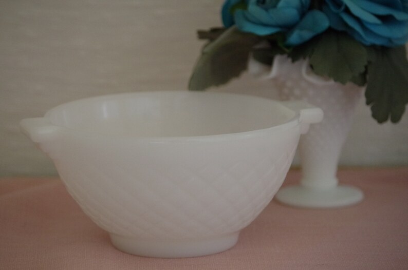 Vintage Milk Glass Bowl Diamond Pattern Handled Bowl | Etsy