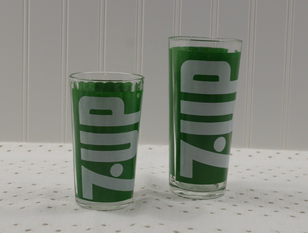 Vintage 7 - up Glasses ~ Set of 2 ~ 7 - up ~ Vintage Soda Glasses ...