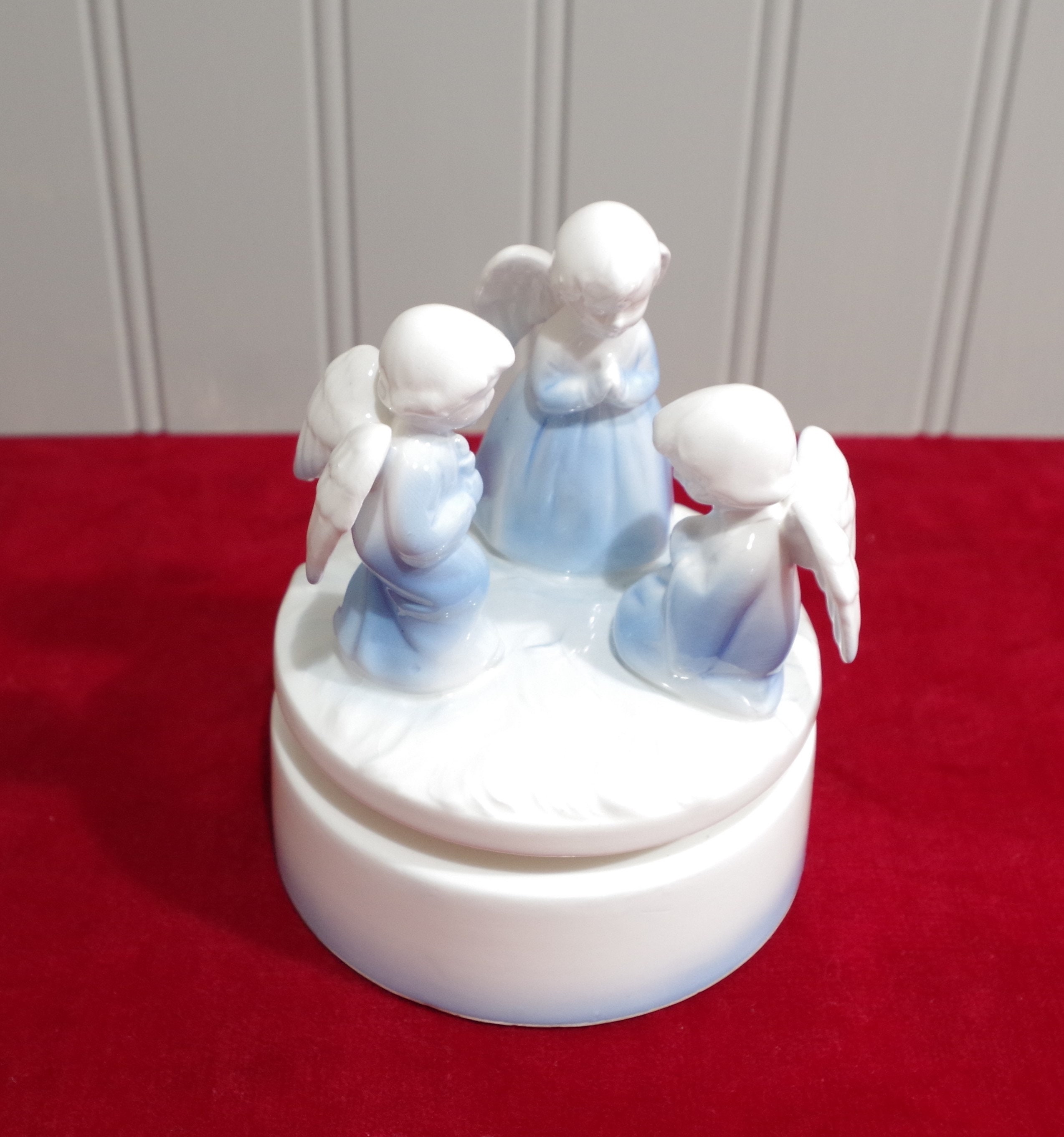 Vintage Praying Angels Music Box Made in Japan Praying | Etsy
