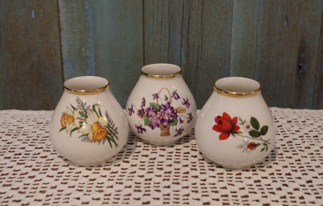 Vintage Crown Devon Vases ~ Set of 3 ~ Made in England ~ Violets ...