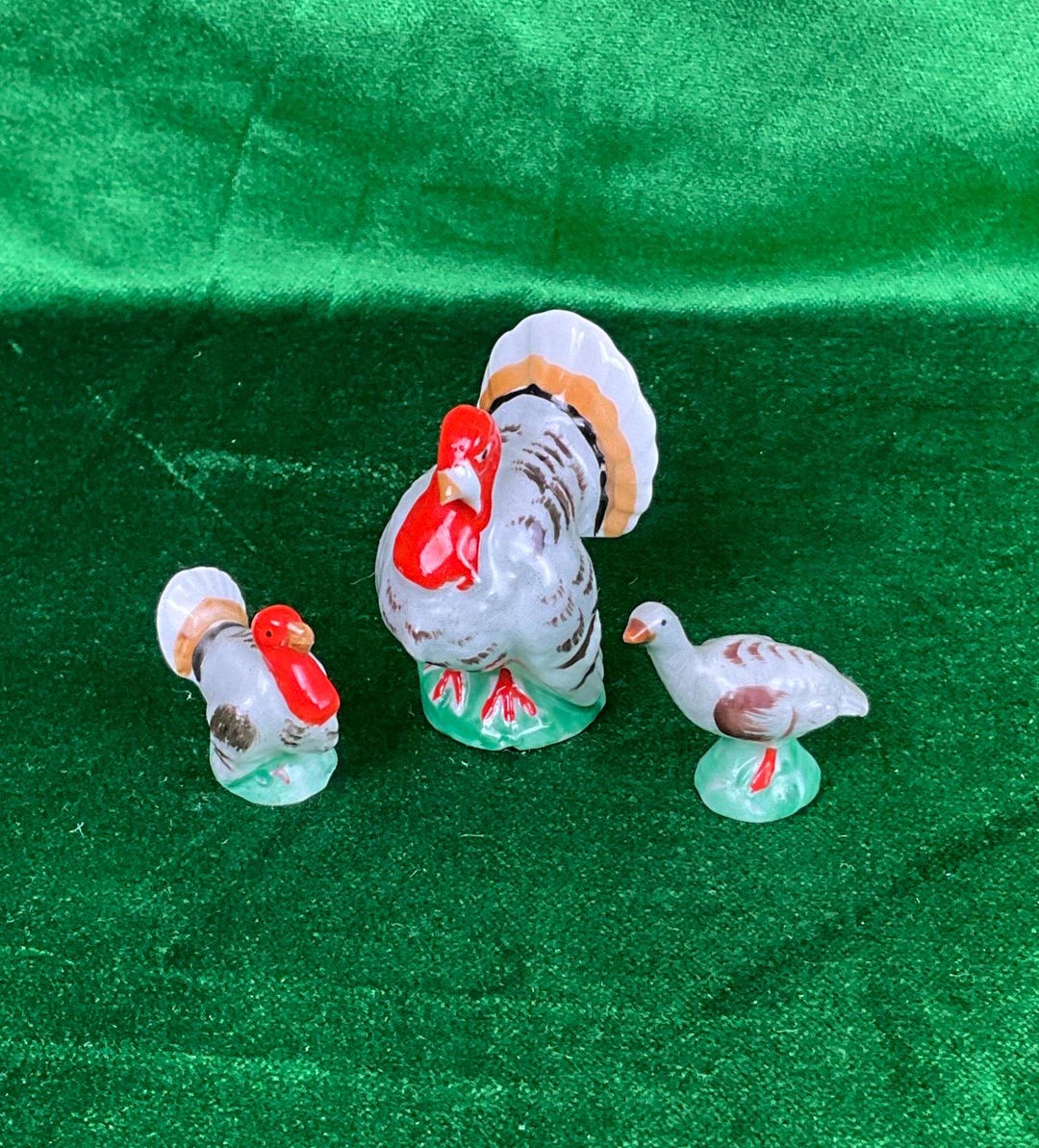 Vintage Turkey Figurines Set of 3 Porcelain Miniature Turkey Figurines ...