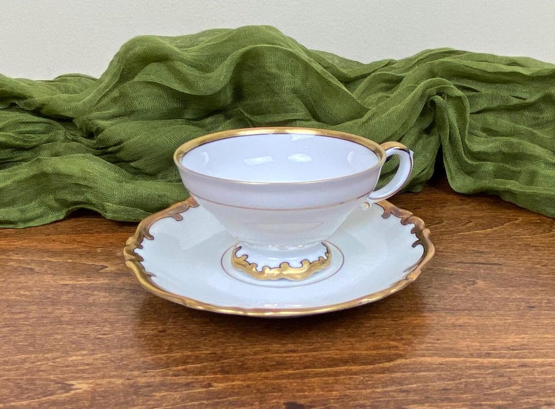 Vintage Selb Bavaria Germany Tea Cup and Saucer ~ Gold and White Tea ...