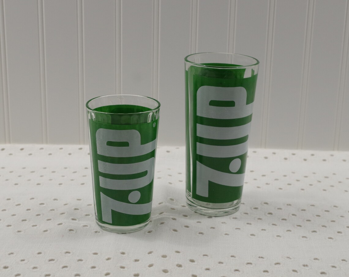 Vintage 7 - up Glasses ~ Set of 2 ~ 7 - up ~ Vintage Soda Glasses ...
