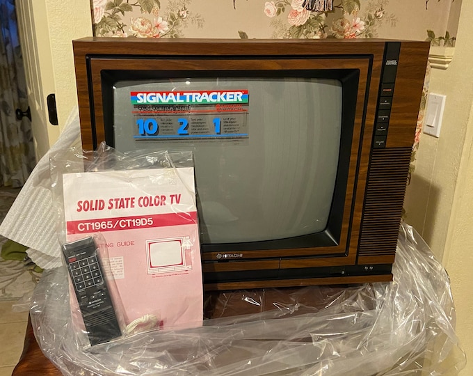 Vintage Hitachi Color Television Model CT 1965 ~ Never Used in Original ...