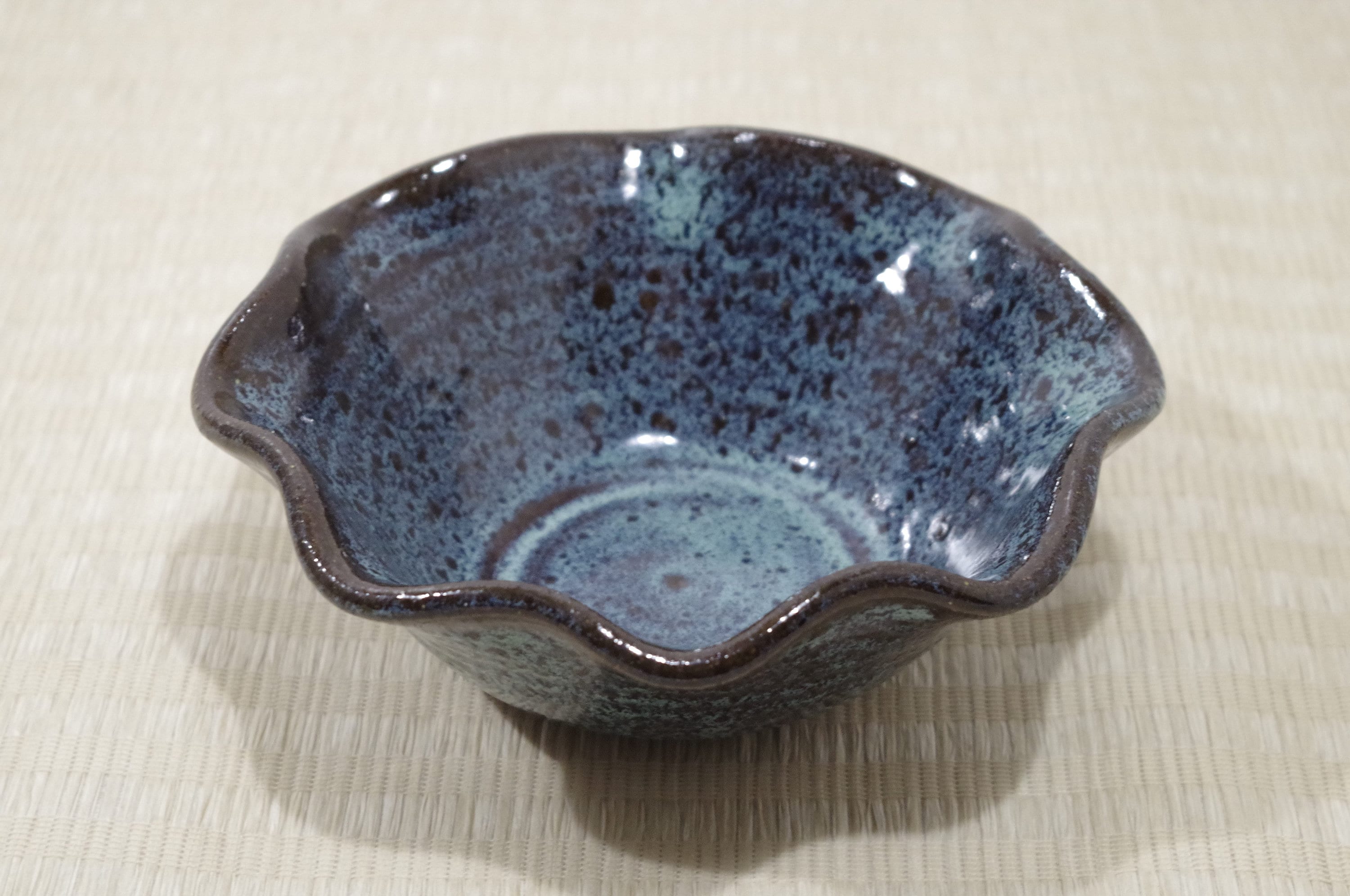 Bowls Home & Living Kitchen & Dining Vintage Pottery Bowl ~ Ruffled Rim ...