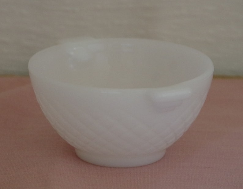 Vintage Milk Glass Bowl Diamond Pattern Handled Bowl | Etsy