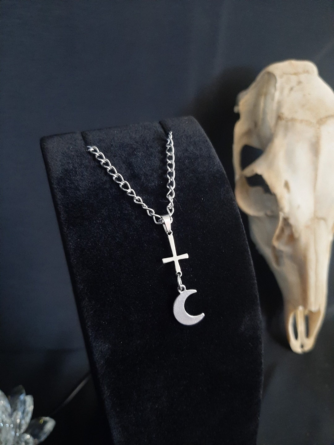 Minimalist Lilith Pendant, Witch Necklace, Sigil of Lilith, Inverted ...