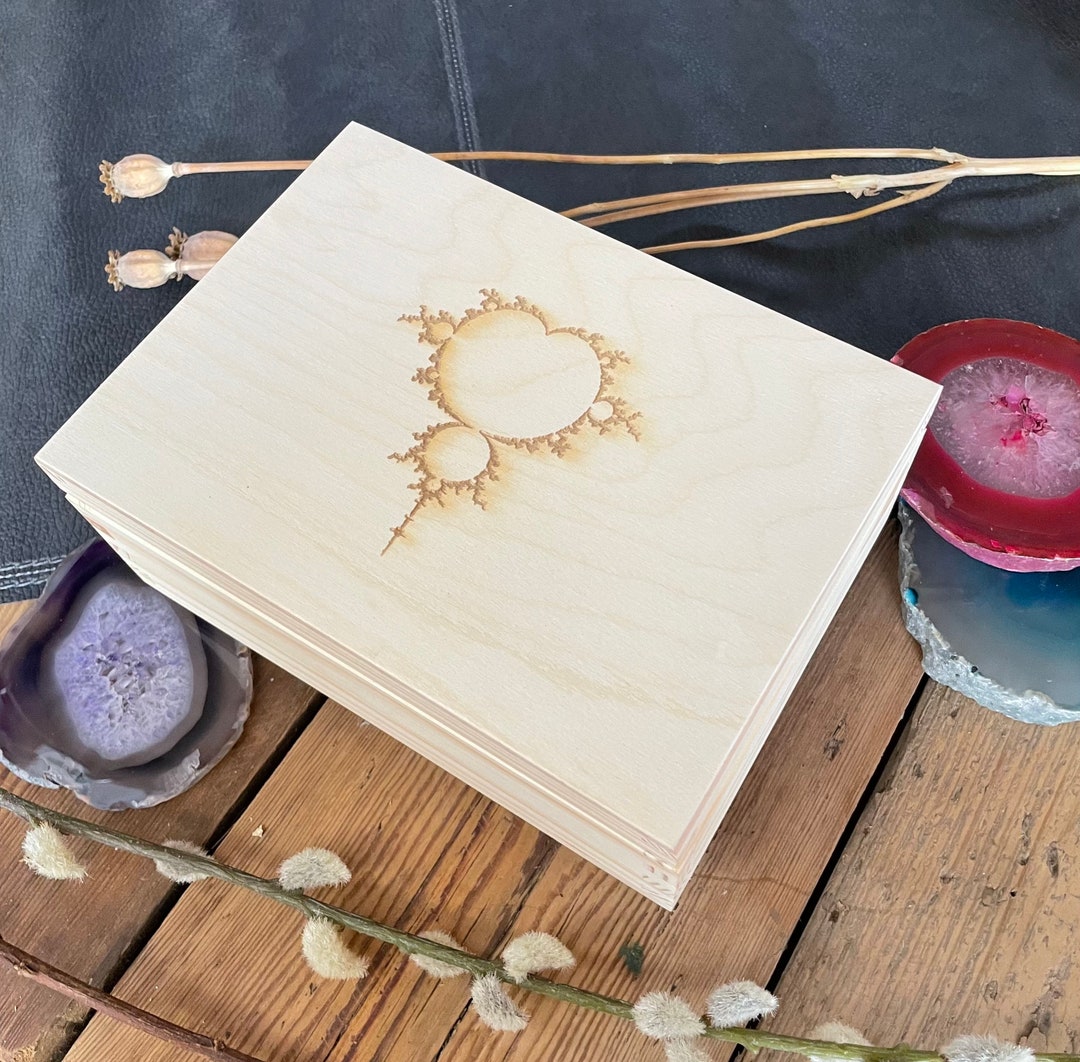 Engraved Wooden Trinket Box With Engraved Mandelbrot. - Etsy