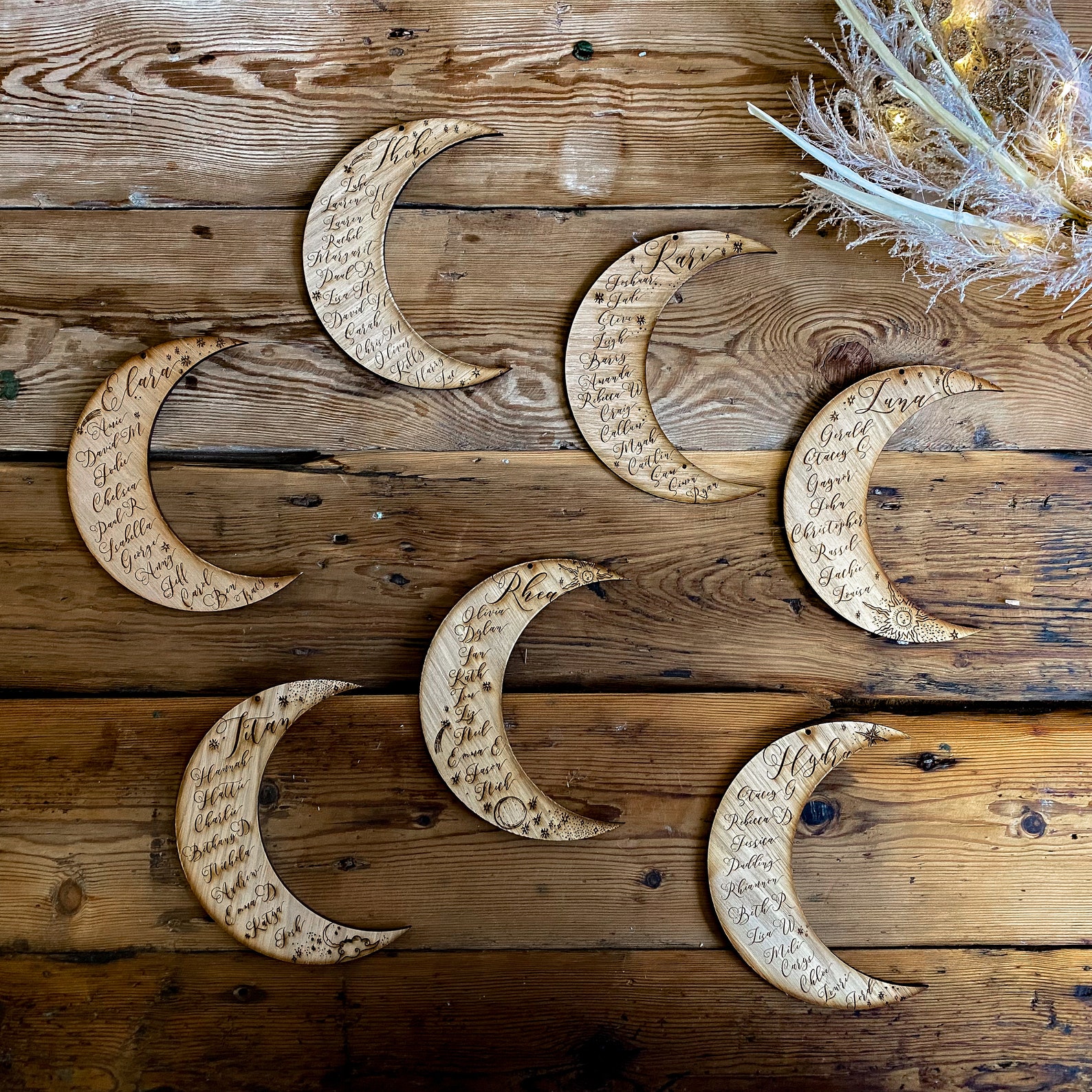 Crescent Moon Seating Plan - Etsy UK