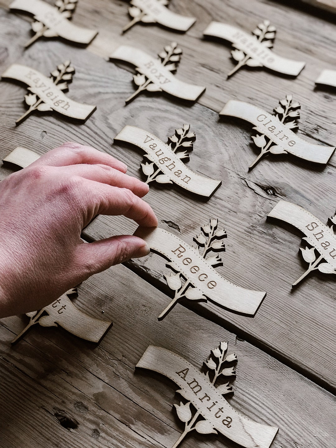 Rustic Place Card, Rustic Wedding, Wooden Place Names, Floral Wedding ...