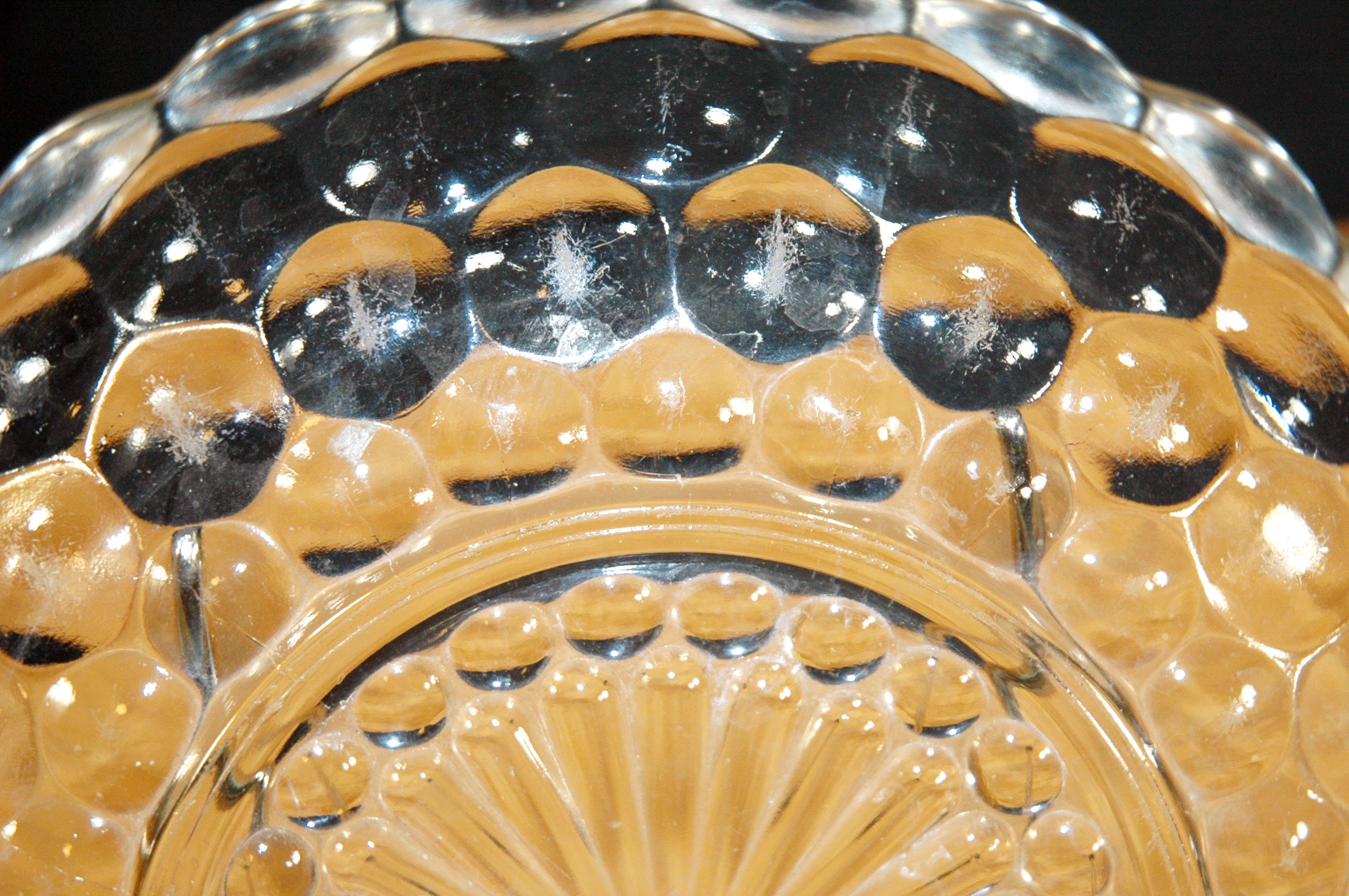 Anchor Hocking Bubble Glass Pattern Dinner Plate With 3 Rows of Bubbles ...