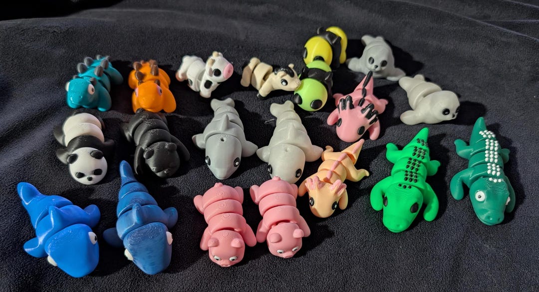 Fidget Animals / Tiny Animals / Desk Pets - Etsy