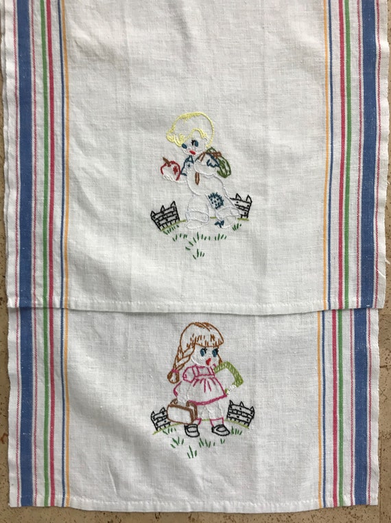 Vintage Embroidered Tea Towels Etsy