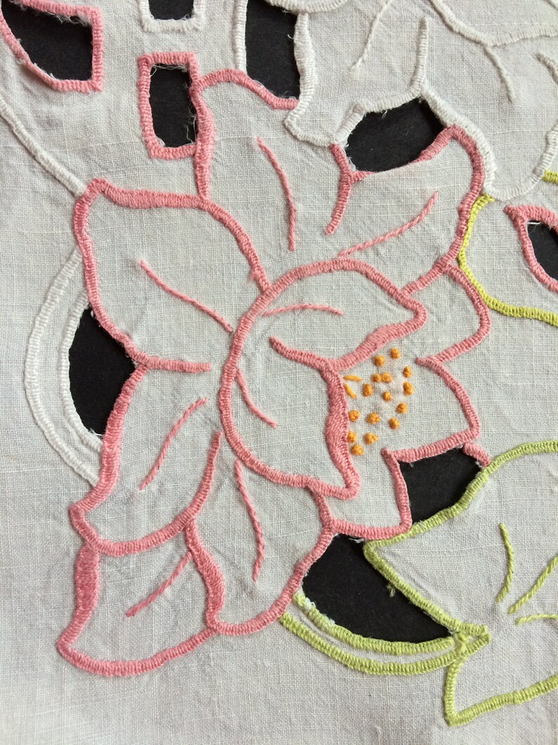 Vintage Runner With Cut Work, Embroidery, and Crochet - Etsy