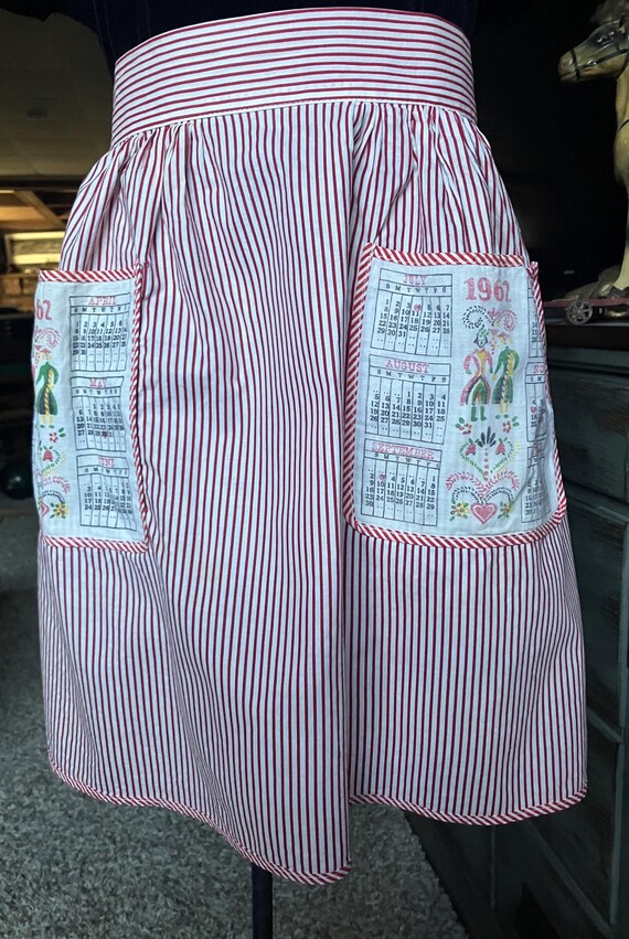 Vintage Pocket Calendar Apron - Gem