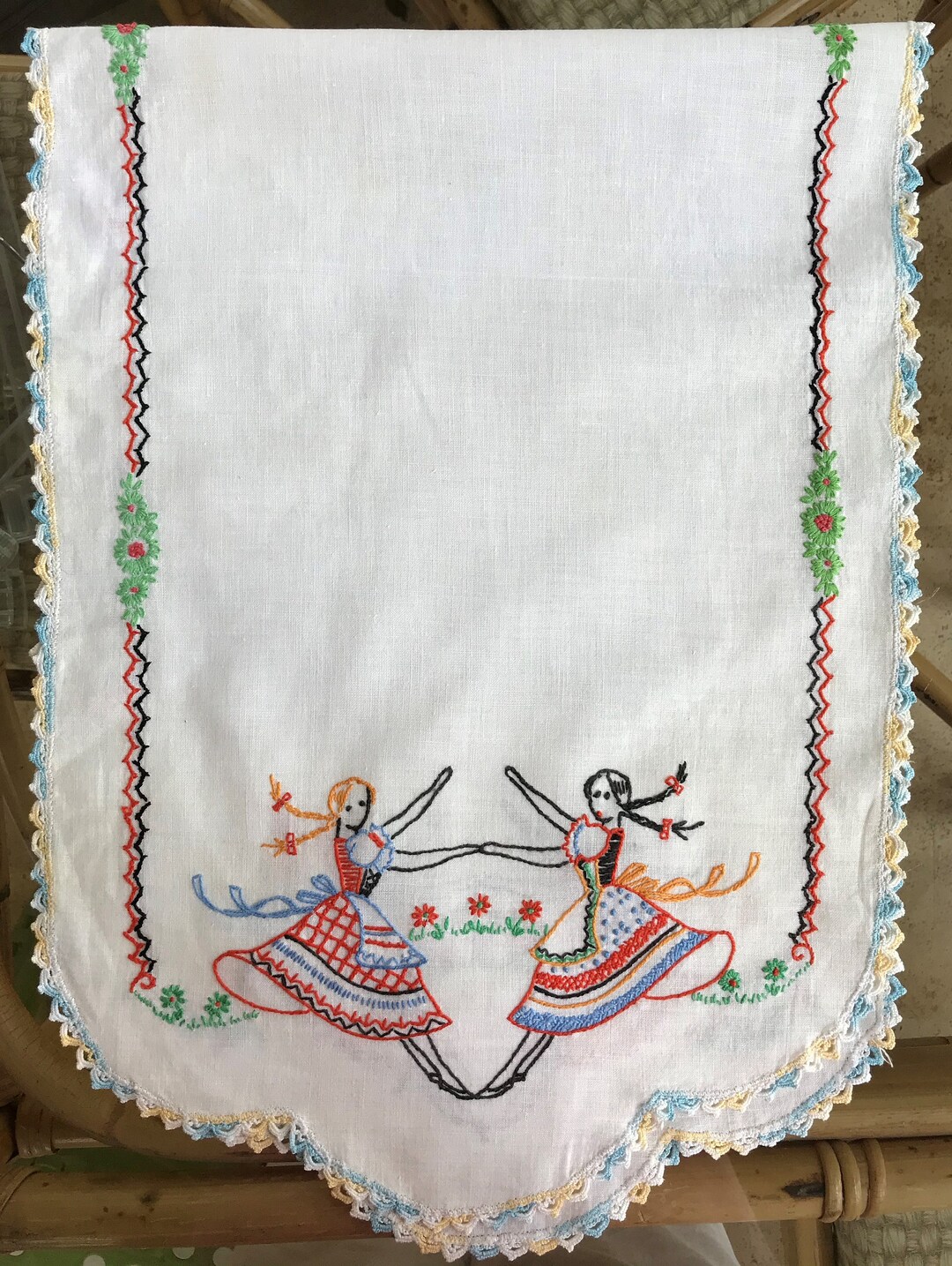Vintage Dancing Girls Table Runner - Etsy