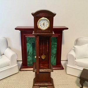 Dollhouse Working Grandfather Clock in Mahogany for 1:12 Scale ...