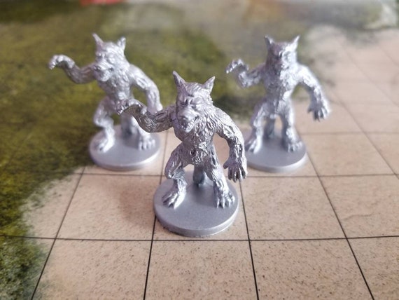 3 pc Werewolf Werewolves Dungeons and Dragons Miniatures Hand | Etsy