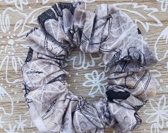 Vintage Tattoo Designs Scrunchie Hair Tie, Tattoo Parlor Scrunchy ...