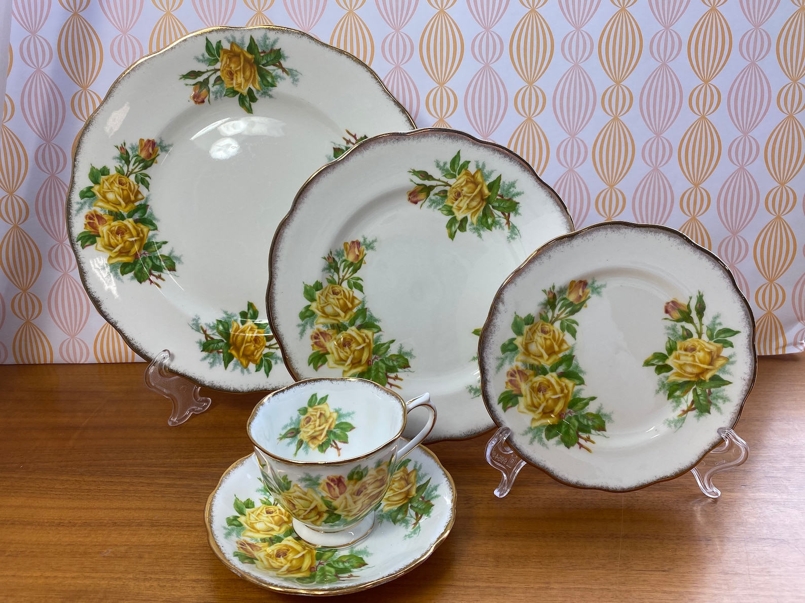 Yellow tea Rose Royal Albert Dinnerware Set - Etsy Canada